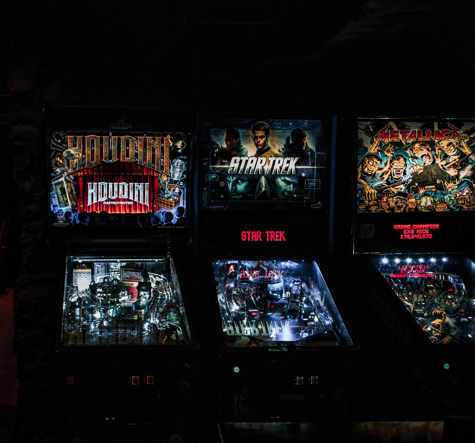 The Evolution of Pinball Themes: From Classic to Modern Masterpieces