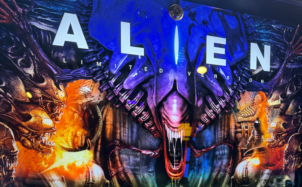 Alien Pinball (2021) – Xenomorph Thrills in a Sci-Fi Horror Classic