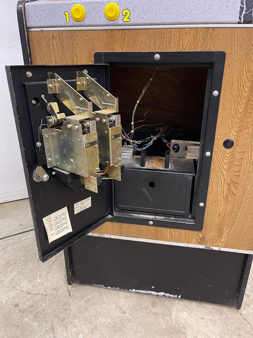 What’s Inside an Arcade Machine? | How Arcade Cabinets Work